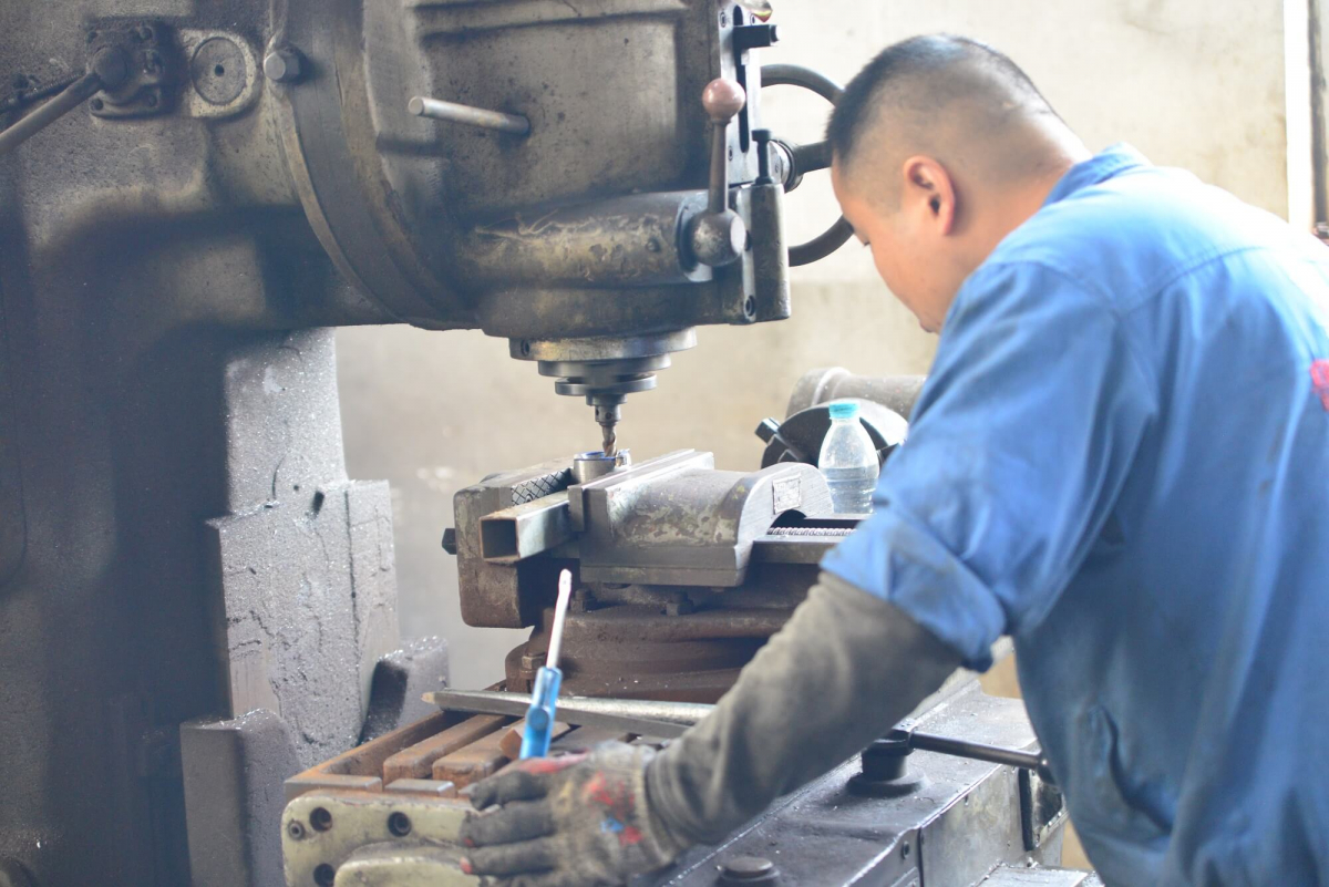 About us - Davan flowtek